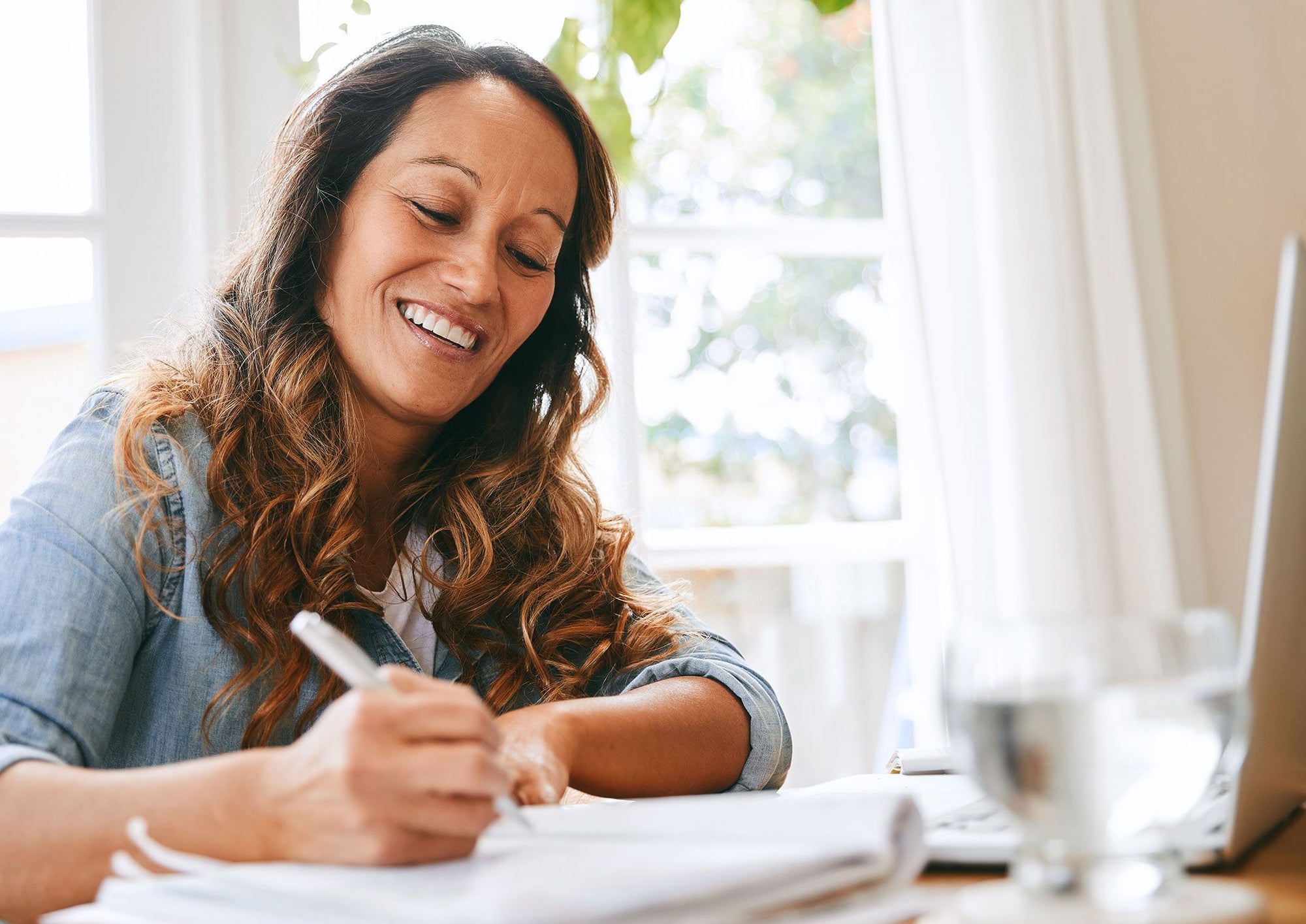 The Psychology of Smiling at Work | Auraglow